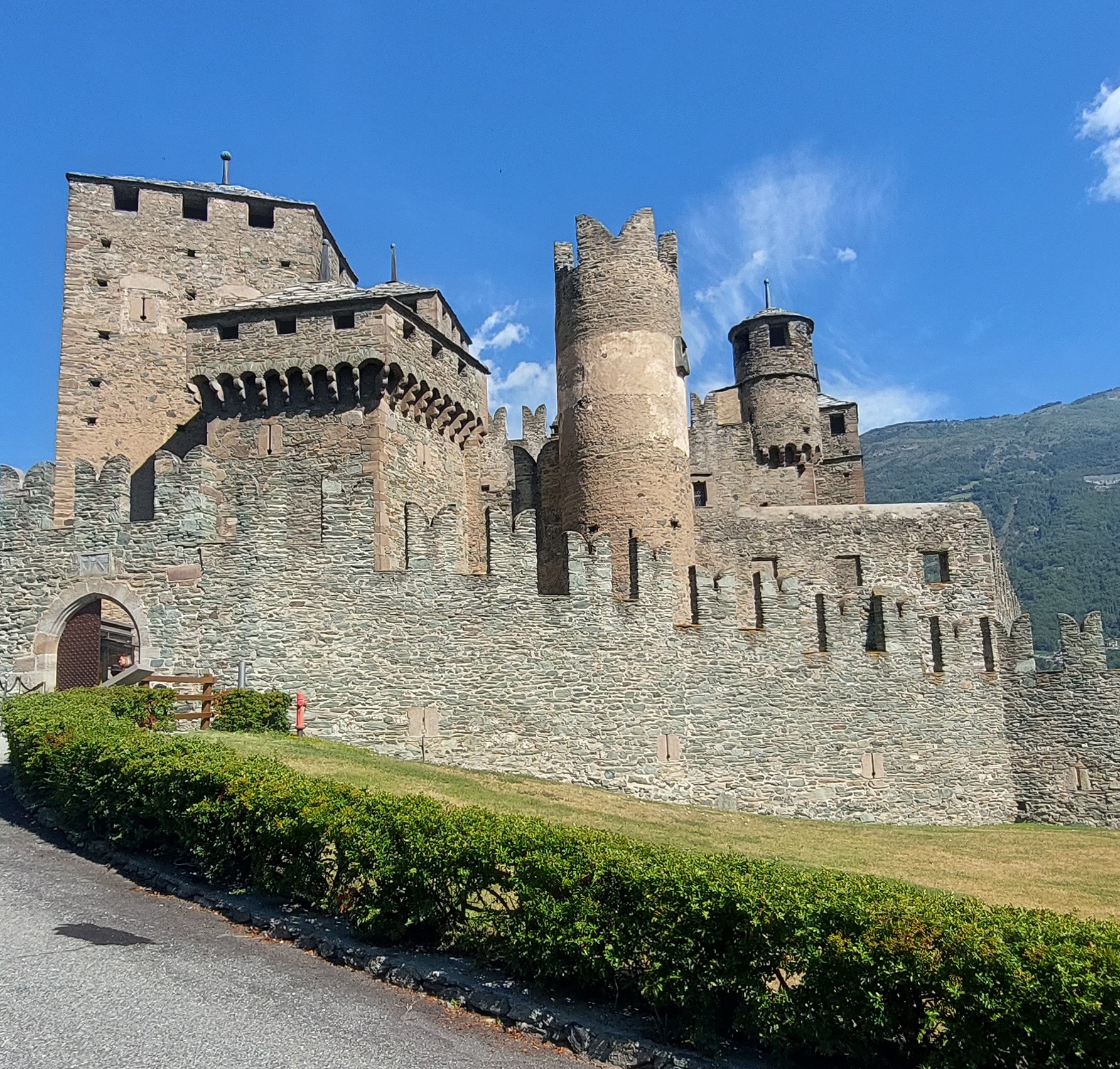 Cosa vedere nel Castello di Fénis - iltuocruciverba.com